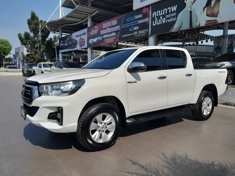 REVO D-CAB 2.4 E Pre MC A/T